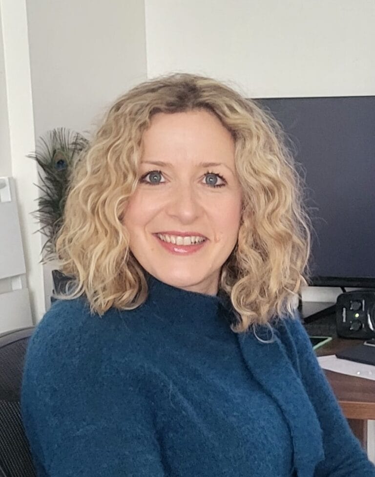 Dr Ann-Marie Tully - London Medical